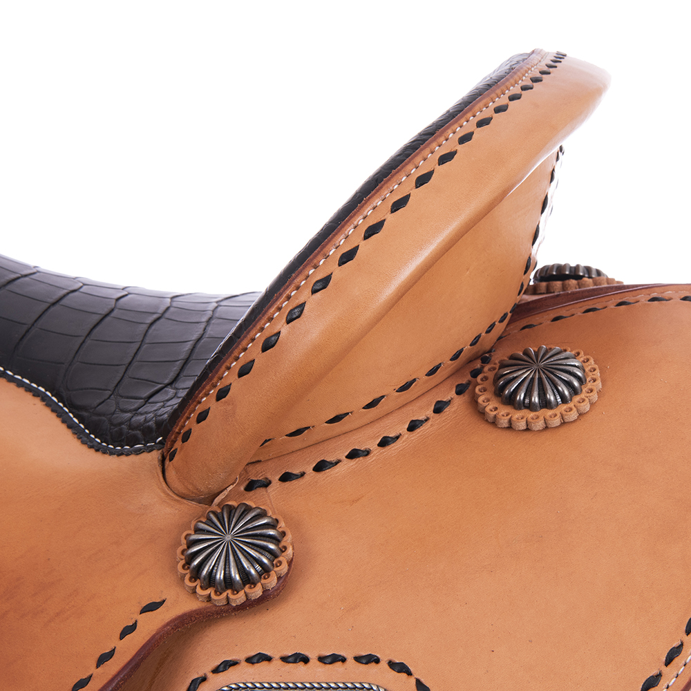 Russet SO Buckstitched Black Alligator Round Barrel Saddle